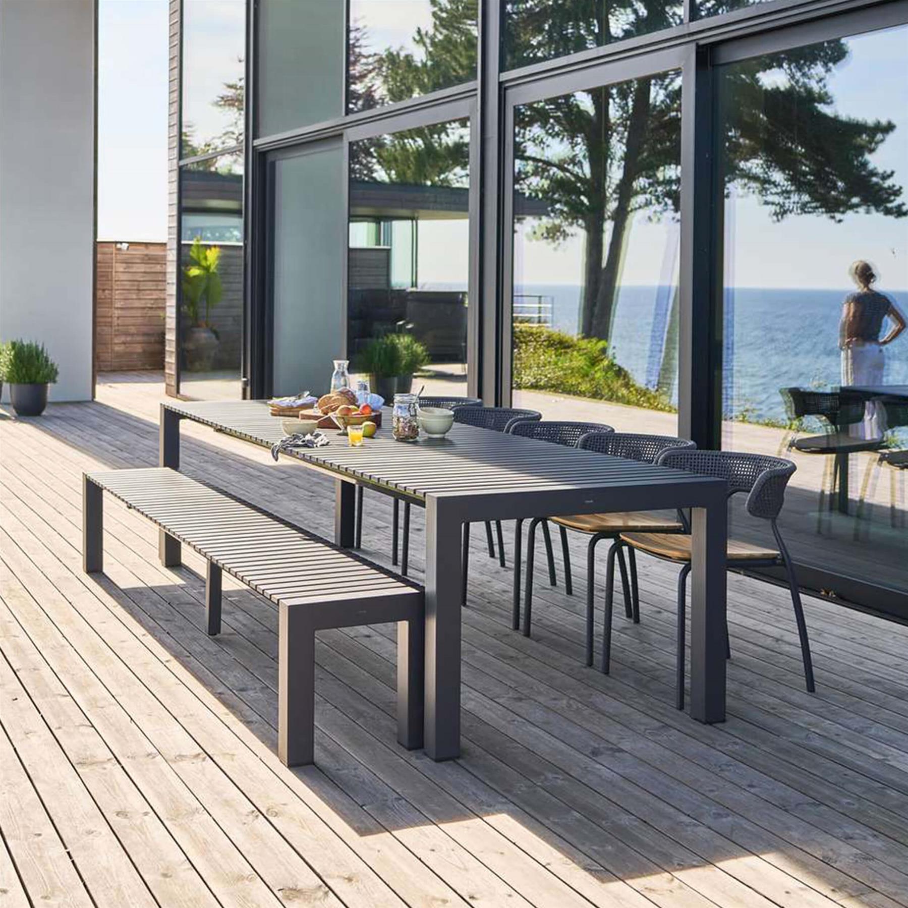 Mindo Extendable Outdoor Dining Set - Curated by Holloways of Ludlow